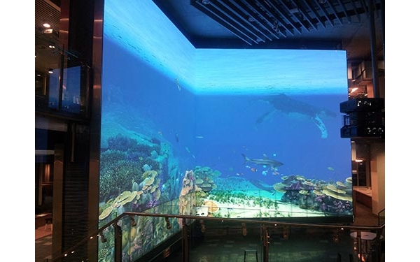 Interaktive MultiTaction-Displays bilden weltweit größte Multitouch ...