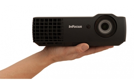 INFocus stellt lichtstarke Leichtgewichte IN1116 und IN1118HD vor - Prad.de